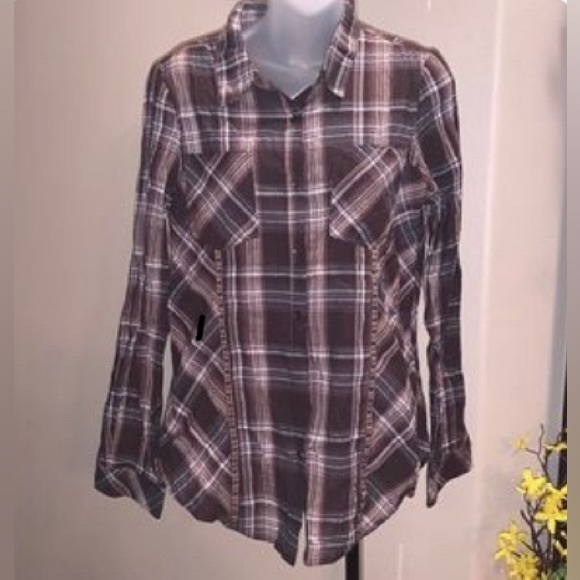 Hem & Thread | Tops | Hem And Thread Brown Western Shirt Size Medium ...